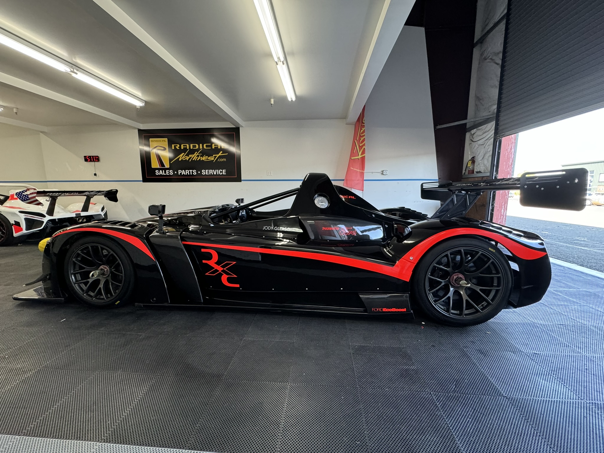 Radical RXC Spyder with 9 piece Carbon package – Radical Sportscar Registry
